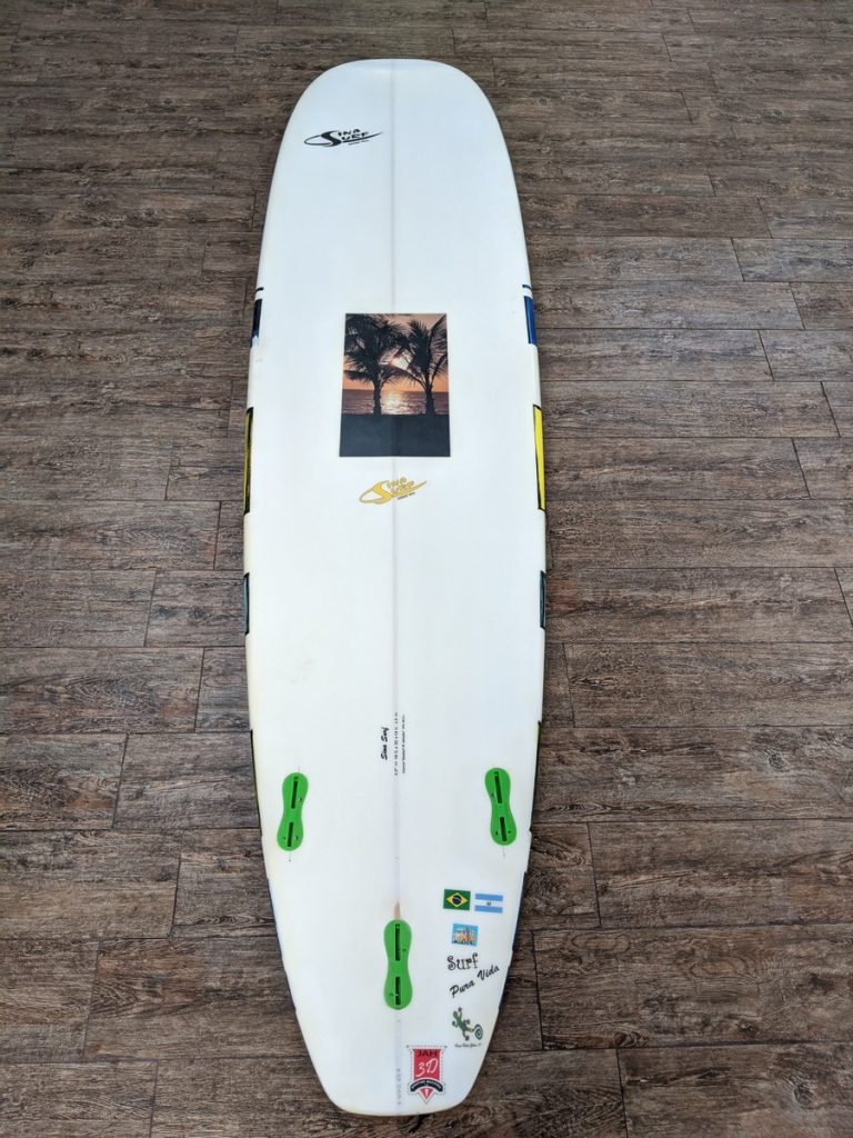 El Salvador Surfboard Rentals - Surfboard Rentals in El Tunco